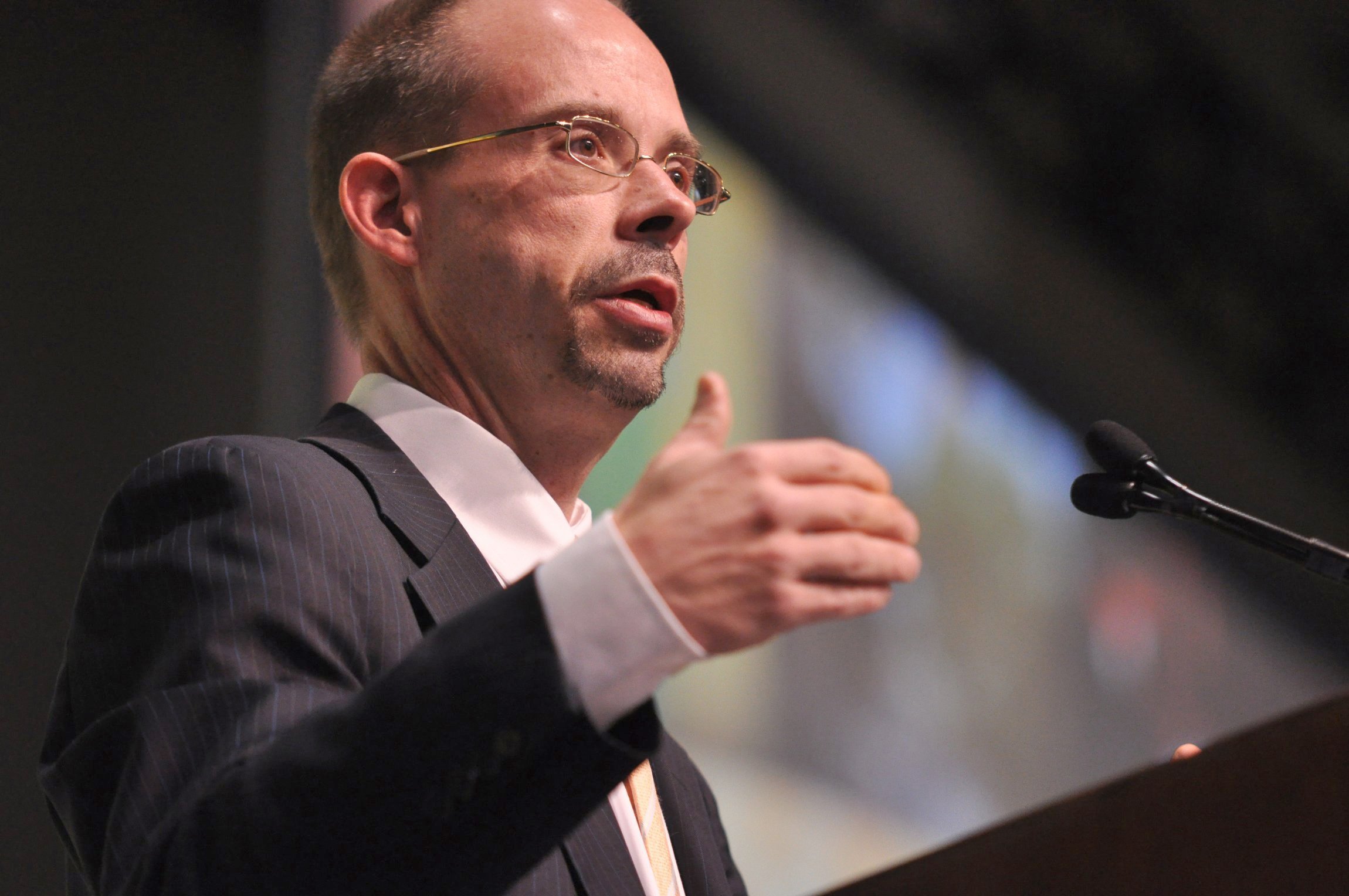 Crux editor, veteran Vatican journalist John Allen loses battle with ...