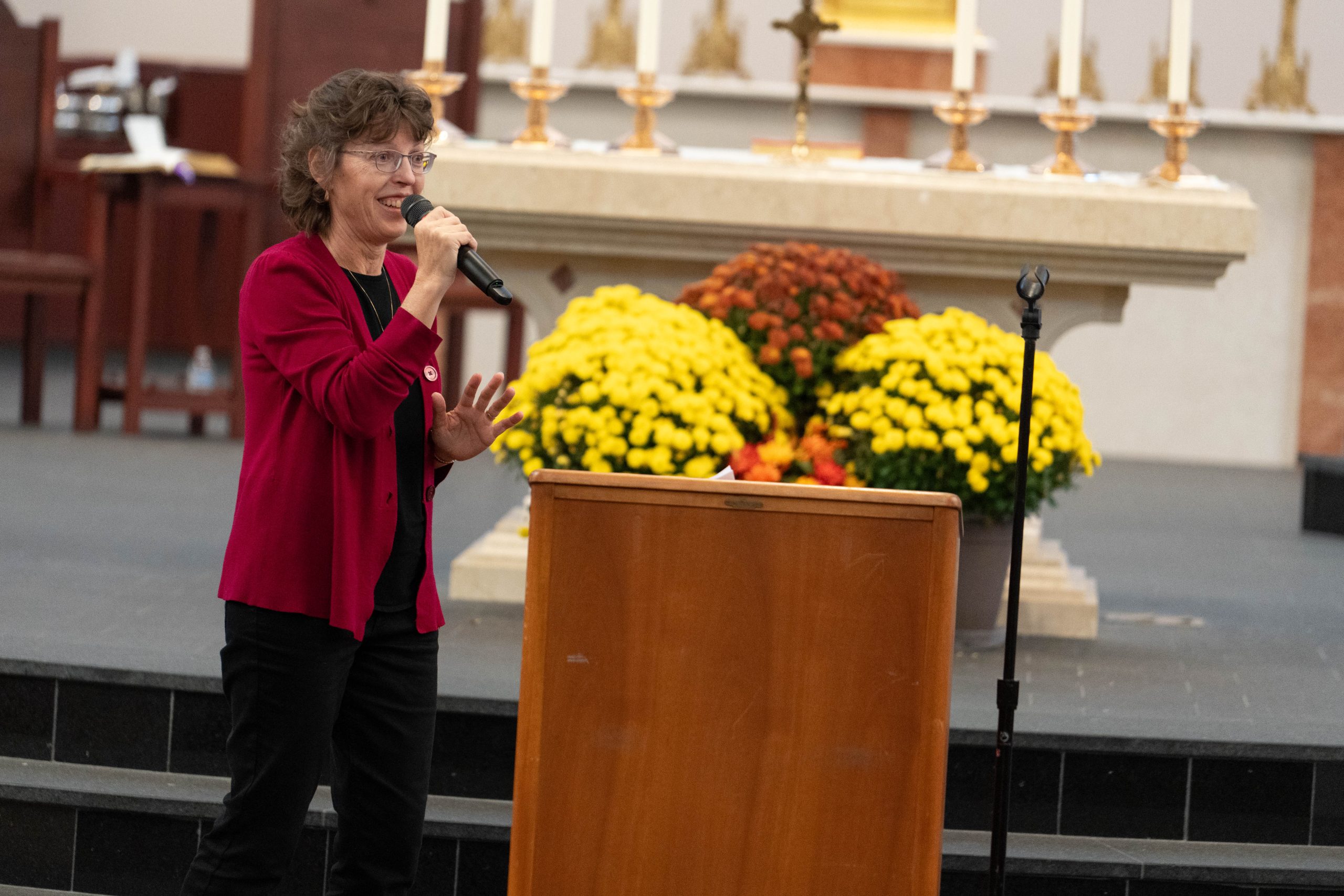 Embrace gifts of Holy Spirit, urge speakers at charismatic conference ...