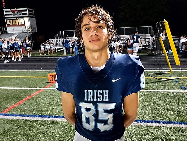 Wyatt Moore living up to the family name for Notre Dame’s football ...