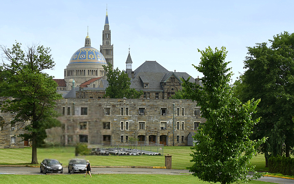 ‘Fan the flame of hope’ this Advent, Christmas and throughout the Holy ...